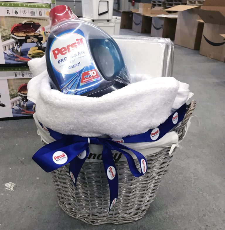 Tips for Designing an Eye-Catching Logo Ribbon: Keep it Simple and ...